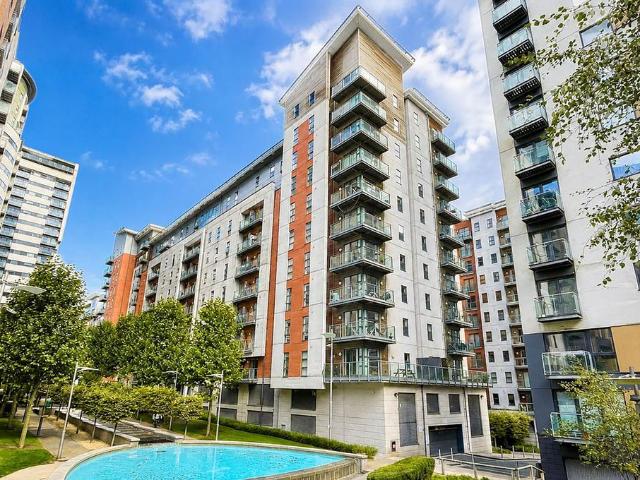 Hornbeam Way, Green Quarter. 1 bed apartment to rent £1,025 pcm £237 pw
