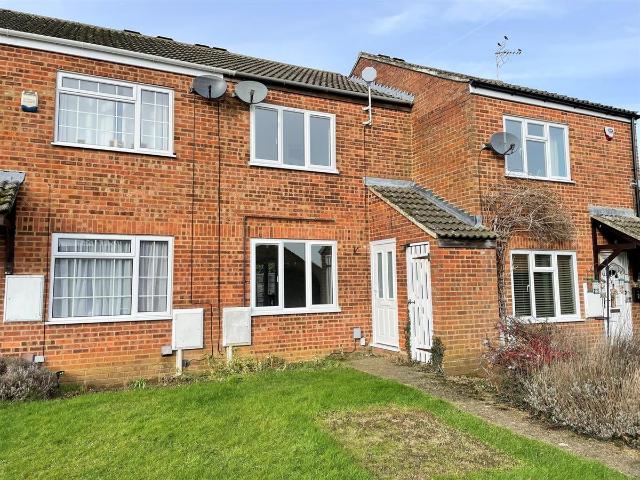 Hornbeam Close, Leighton Buzzard LU7, 3 bed property to rent, £1,400 pcm | PrimeLocation
