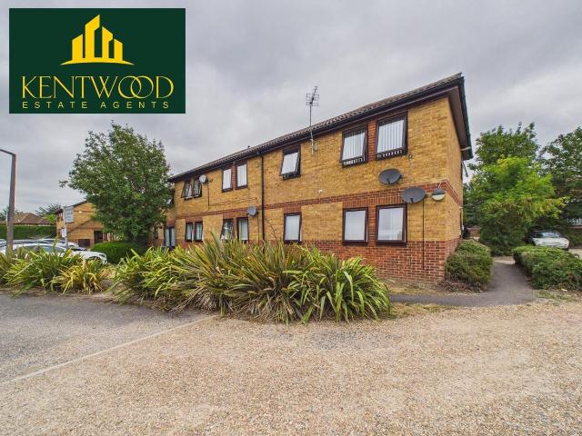 Hornbeam Gardens, Slough SL1, 1 bed property to rent, £1,200 pcm | PrimeLocation