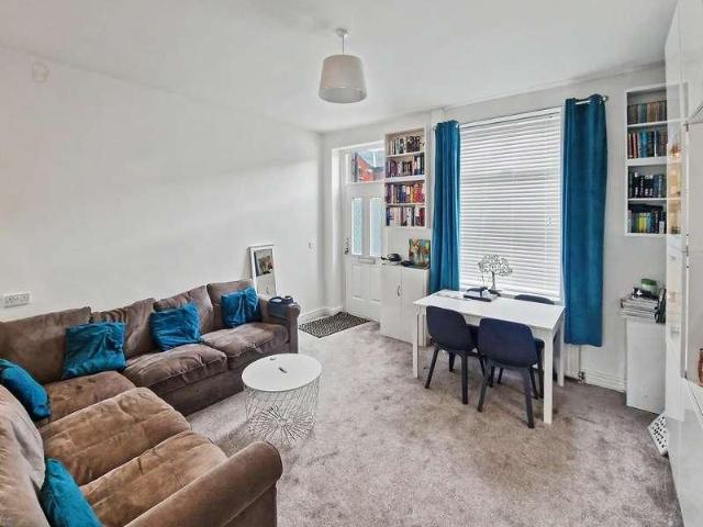 Horne Street, BL9