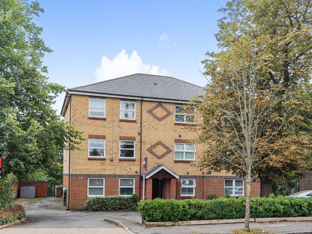 Horniman Drive, London SE23, 2 bed flat to rent, £2,100 pcm | PrimeLocation