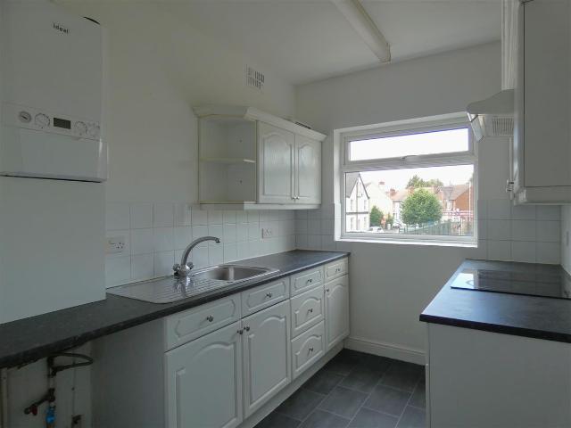 Horninglow Road North, Burton On Trent DE13, 1 bed flat to rent, £595 pcm | PrimeLocation