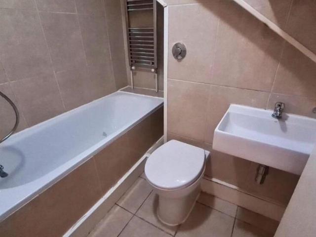 Hornsey Lane Gardens, Hornsey N6, 3 bed flat to rent, £2,850 pcm | PrimeLocation