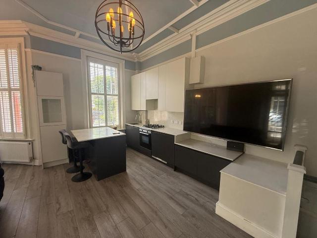Hornsey Lane Gardens, Hornsey, London N6, 1 bed flat to rent, £2,300 pcm | PrimeLocation