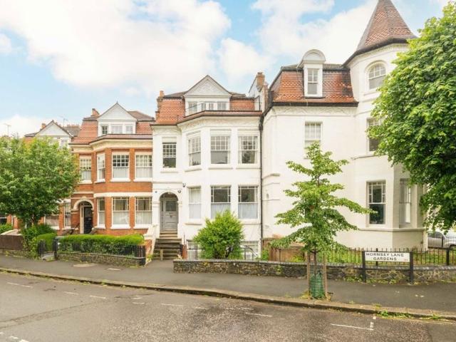 Hornsey Lane Gardens, N6, London