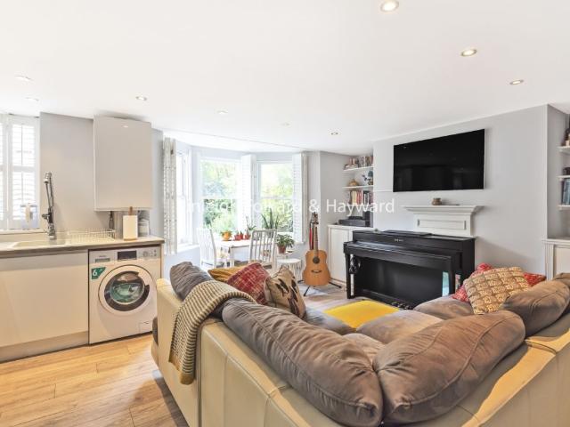 Hornsey Lane, Highgate, London N6, 1 bed flat to rent, £2,100 pcm | PrimeLocation