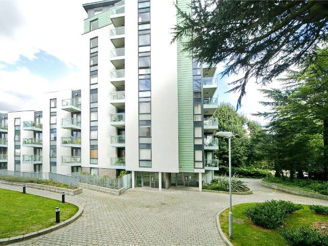 Hornsey Lane, Highgate, London N6, 2 bed flat to rent, £2,700 pcm | PrimeLocation