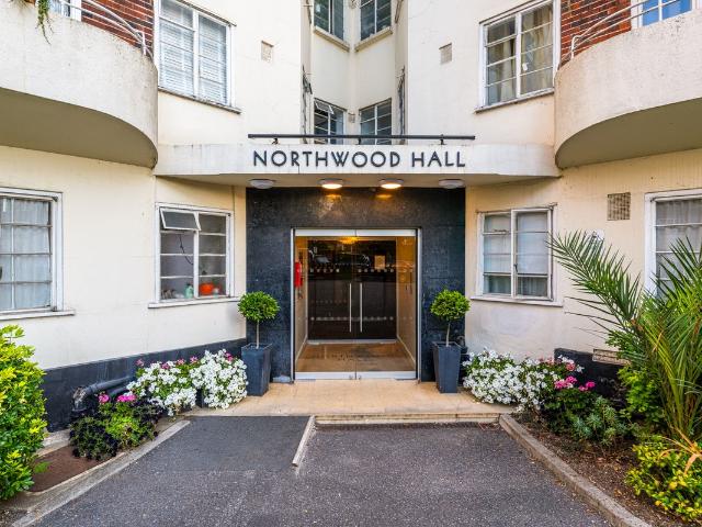 Hornsey Lane, London N6, 2 bed flat to rent, £2,195 pcm | PrimeLocation