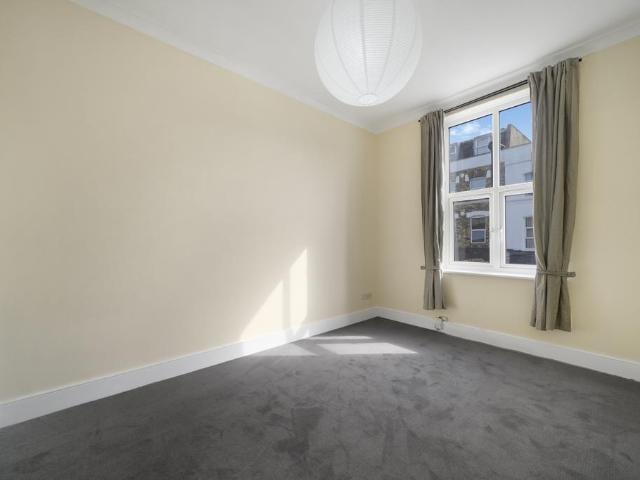 Hornsey Road, Archway 1 bed flat to rent £1,600 pcm £369 pw