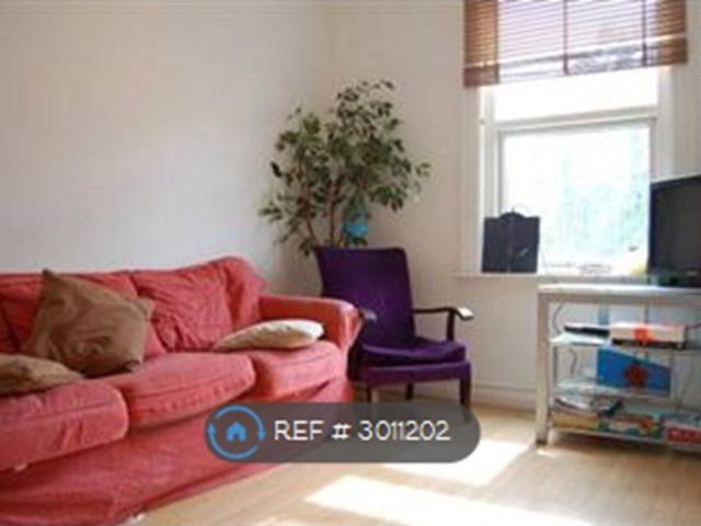 Hornsey Road, London N7, 5 bed detached house to rent, £4,800 pcm | PrimeLocation