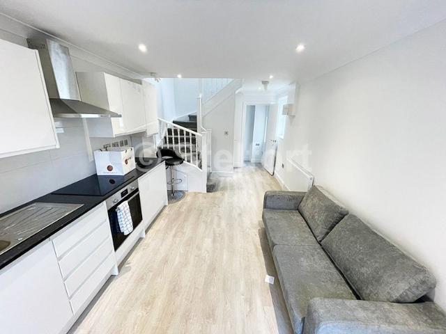 Hornsey Road, N19, London