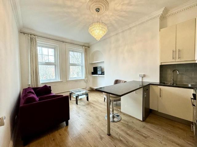 Hornton Street, London W8, 2 bed flat to rent, £3,250 pcm | PrimeLocation