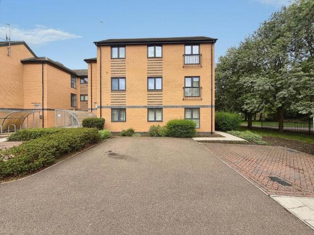 Horrell Court, PETERBOROUGH, PE3 2 bed apartment to rent £1,075 pcm £248 pw