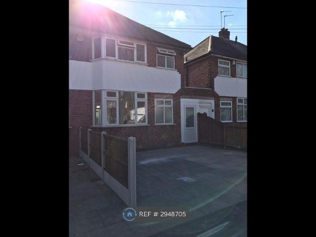 Horrell Road, Birmingham B26, 3 bed semi detached house to rent, £1,250 pcm | PrimeLocation