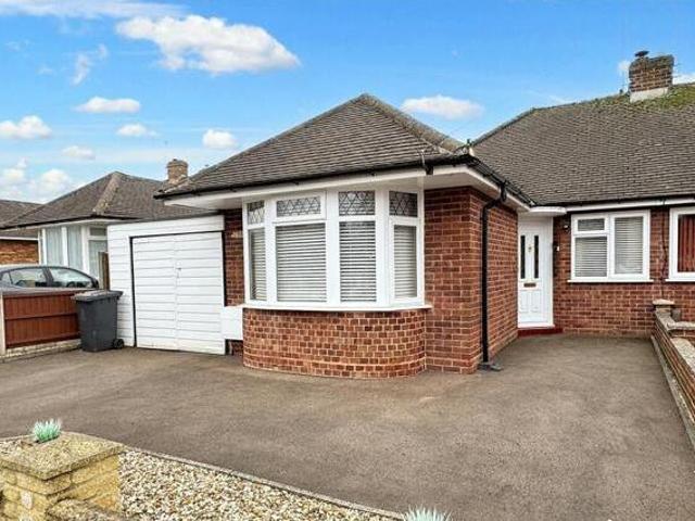 Horsbere Road, Hucclecote, 3 Bedroom Bungalow