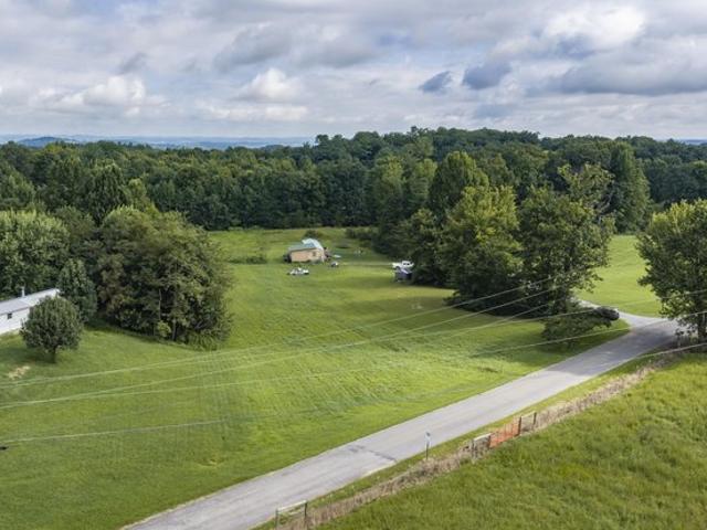 Horse Creek Rd, Chuckey, TN 37641