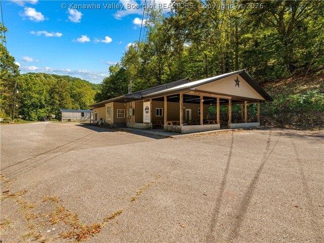 Horse Creek Rd, Spurlockville, Home For Sale