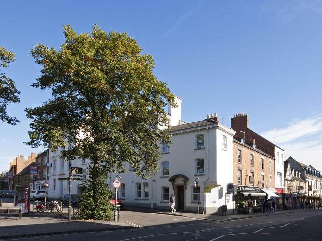 Horse Fair, Banbury 1 bed apartment to rent £1,000 pcm £231 pw