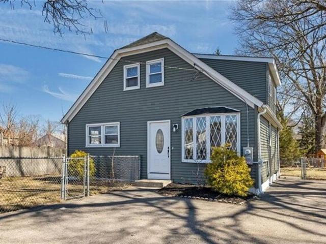 Horse Neck Rd, Warwick, Home For Sale