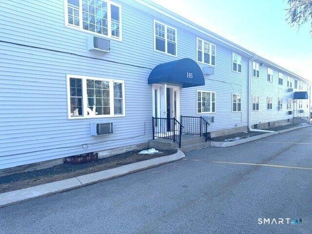 Horse Pond Rd Apt A, Salem, Condo For Sale