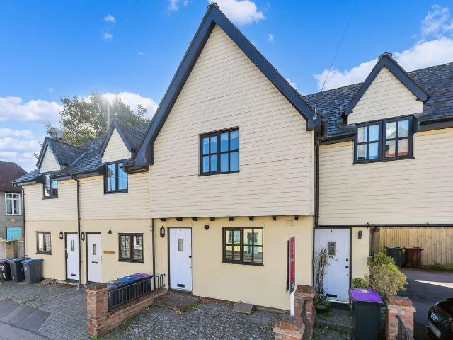 Horse Shoe Cottages Baldock Road, Buntingford SG9, 2 bed terraced house to rent, £1,400 pcm | PrimeLocation