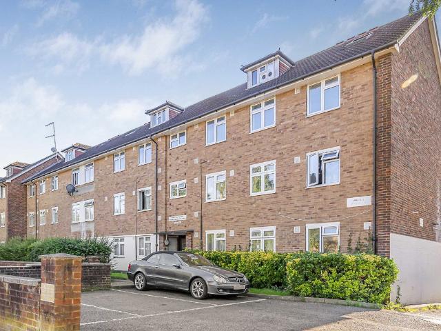 Horsenden Lane North, Greenford UB6, 1 bed flat to rent, £1,250 pcm | PrimeLocation