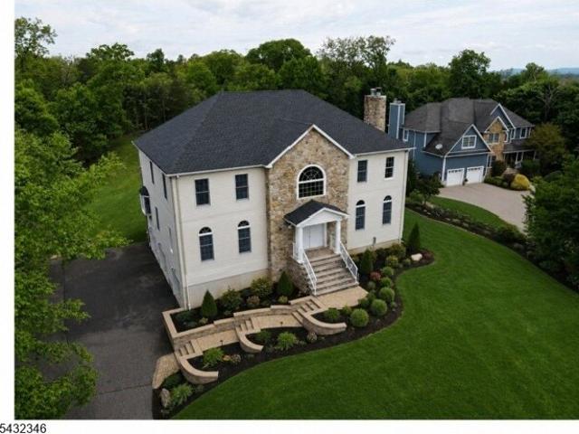 Horseneck Rd, Montville Township, Home For Sale
