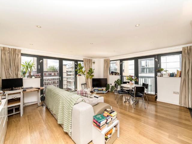 Horseferry Place, Greenwich SE10, 1 bed flat to rent, £1,900 pcm | PrimeLocation