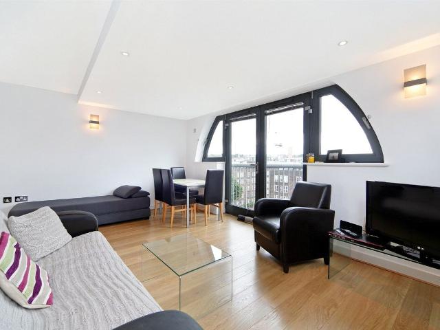 Horseferry Place, London SE10, 1 bed flat to rent, £1,900 pcm | PrimeLocation