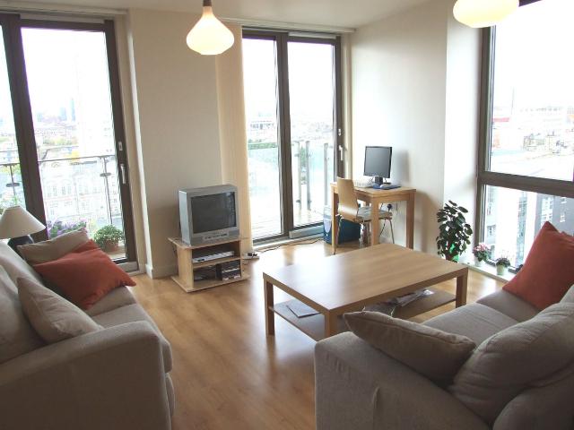 Horseferry Road, Limehouse E14, 1 bed flat to rent, £1,850 pcm | PrimeLocation