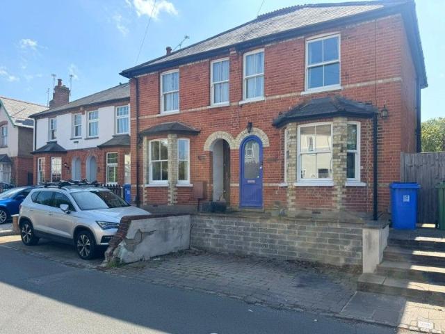 Horsell, Woking, Surrey GU21, 3 bed semi detached house to rent, £2,000 pcm | PrimeLocation