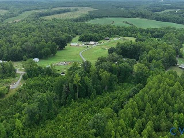 Horsepen Rd, Farmville, VA 23901