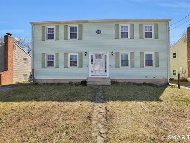 Horseshoe Dr, Waterbury, Home For Sale