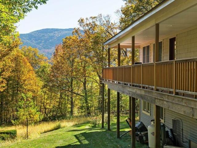Horseshoe Dr, West Windsor, Home For Sale