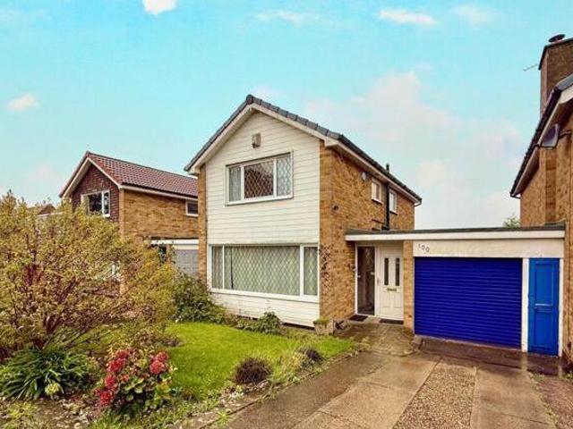 Horsforth, Hall Park Avenue, Leeds, 4 Bedroom Link