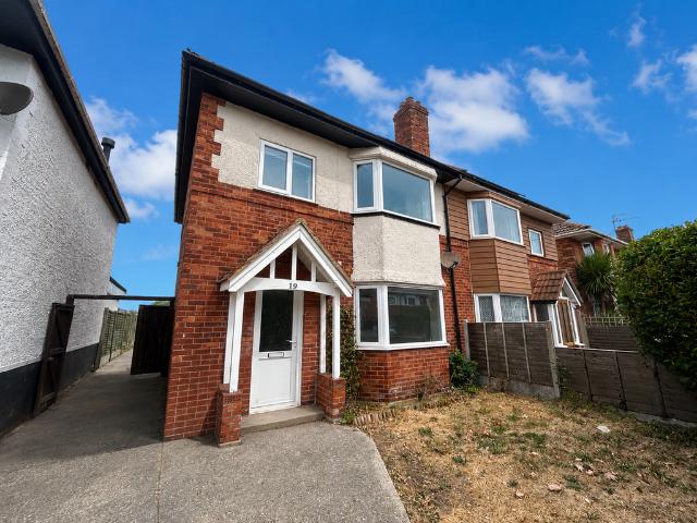 Horsham Avenue, Bournemouth, BH10 3 bed house to rent £1,550 pcm £358 pw