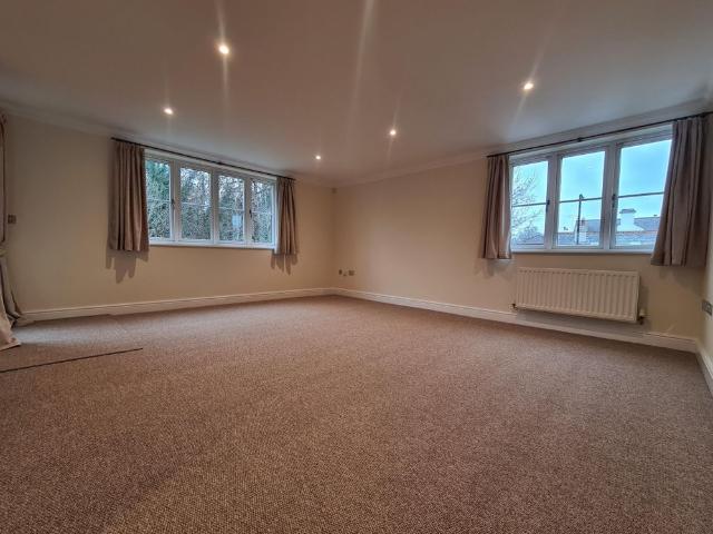 Horsham Reach, Maidenhead, Lower Cookham Road