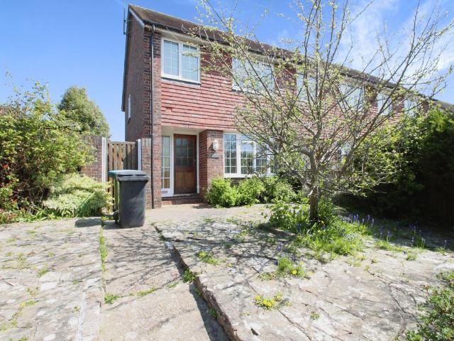 Horsham Road, Findon BN14, 3 bed end terrace house to rent, £1,500 pcm | PrimeLocation