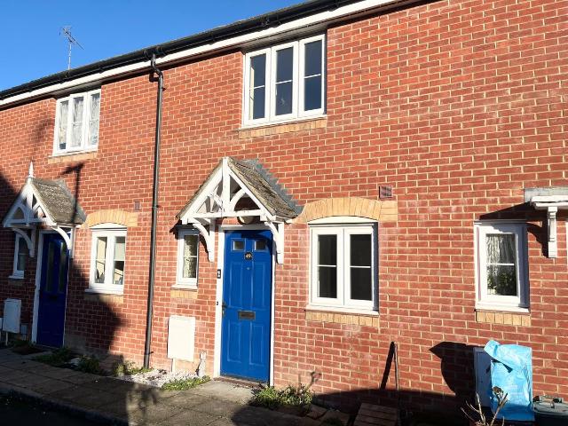 Horsham Road, Swindon SN3, 2 bed terraced house to rent, £1,200 pcm | PrimeLocation
