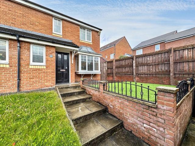 Horsley View, Wallsend NE28, 3 bed semi detached house to rent, £1,300 pcm | PrimeLocation