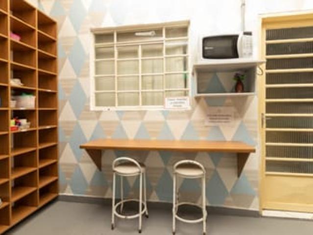 Hostel Vaneliz aluga se quartos para mulheres