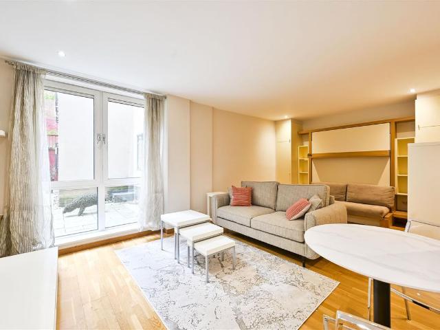 Hosier Lane, London EC1A, Studio to rent, £1,950 pcm | PrimeLocation