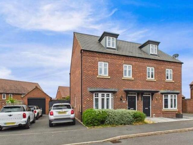 Hoskins Lane, Newton Solney, 3 Bedroom Semi detached
