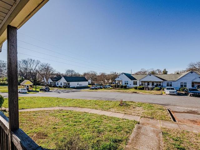 HoskinsMill234 8Units 1 Bedroom Apartment for Rent at 234 Hoskins Mill Ln, Charlotte, NC 28208 Thomasboro Hoskins