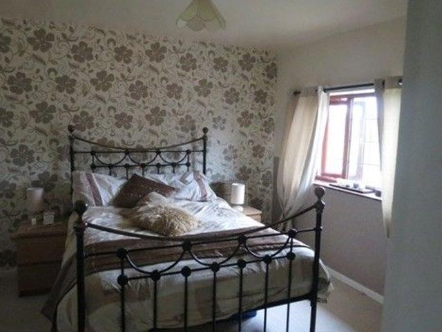 Hospital accomodation, rooms in a Shared house nr to Hospital