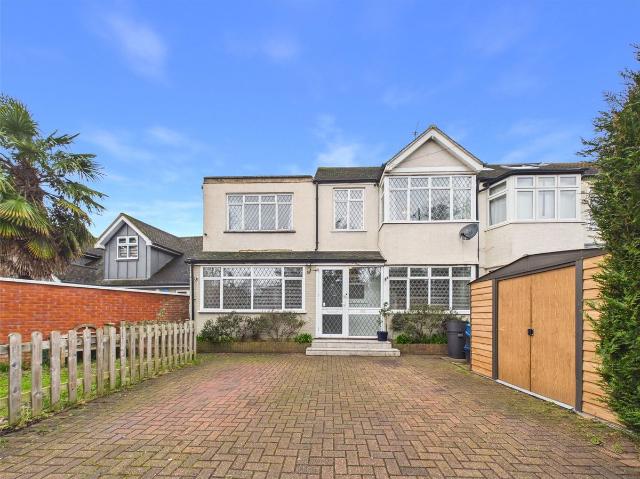 Hospital Bridge Road, Twickenham TW2, 4 bed end terrace house to rent, £3,200 pcm | PrimeLocation
