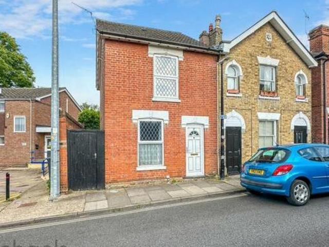 Hospital Road, Colchester,2 Bedroom End