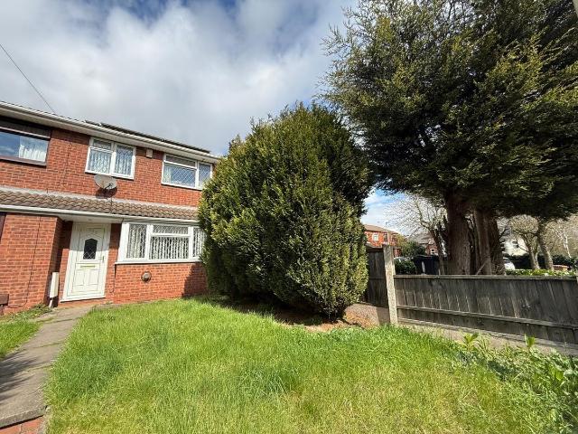 Hospital Street, Walsall WS2, 3 bed terraced house to rent, £1,100 pcm | PrimeLocation