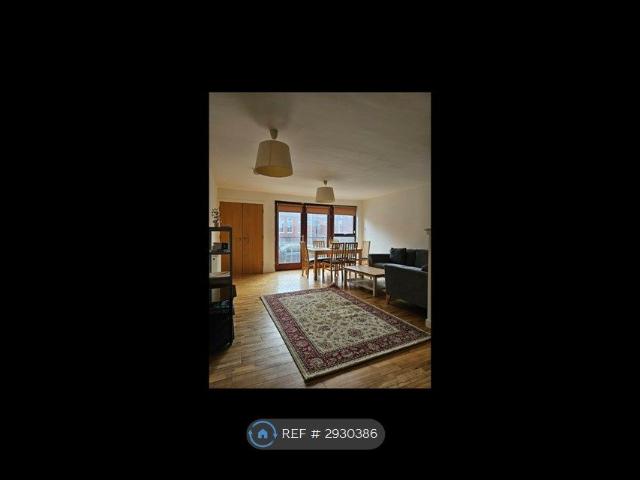 Hotspur St, Glasgow G20, 3 bed flat to rent, £1,900 pcm | PrimeLocation