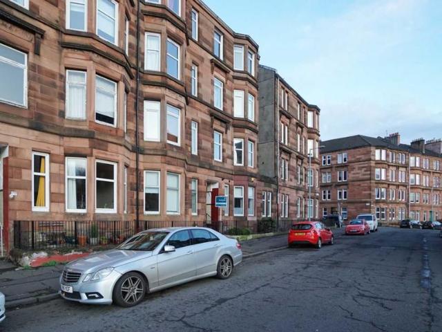 Hotspur Street, Glasgow 2 bed apartment to rent £1,320 pcm £305 pw